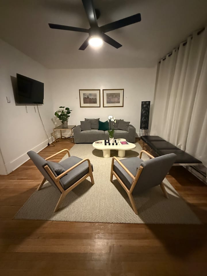 Stylish 3br Stay Near Albany Medical Center - Albany, NY