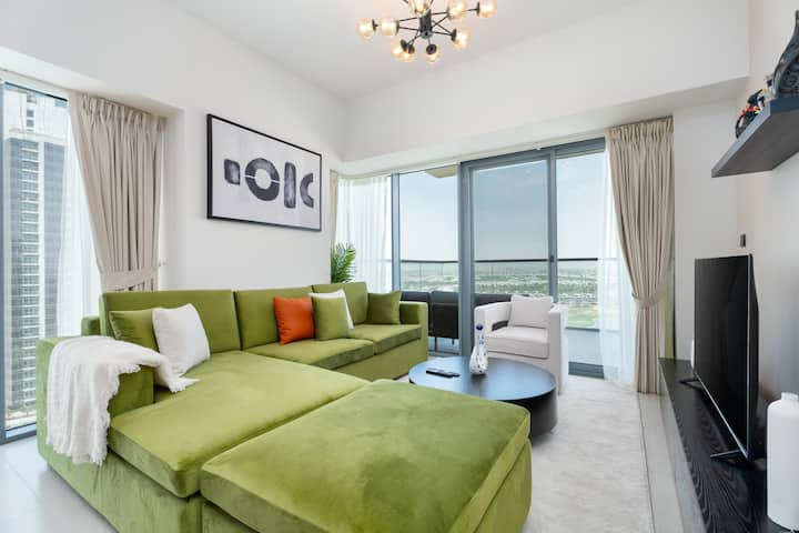 2br Golf View At Golf Gate - Dubai