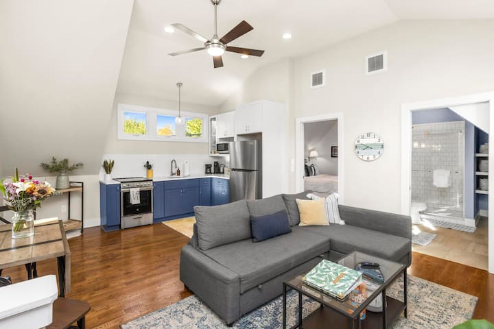 Soak Up The Calm - Private Parking! - East Nash! - Nashville, TN