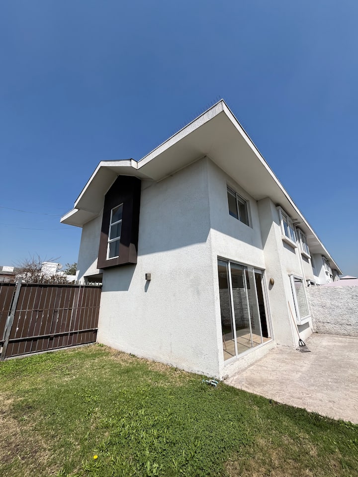 F2. Casa En Condominio, Metro Estadio Bicentenario - El Bosque, Chile