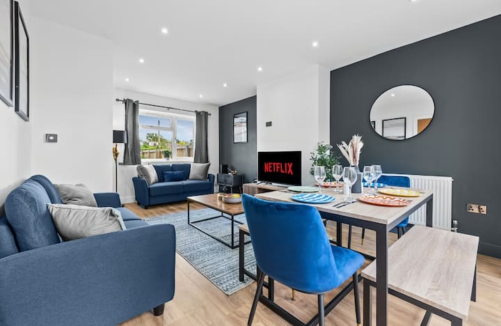 New! Driveway Parking, Warwick Castle, M40, A46 - Warwick