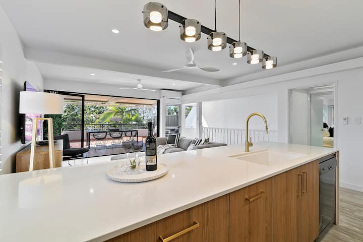 Paradise Penthouse - Cairns