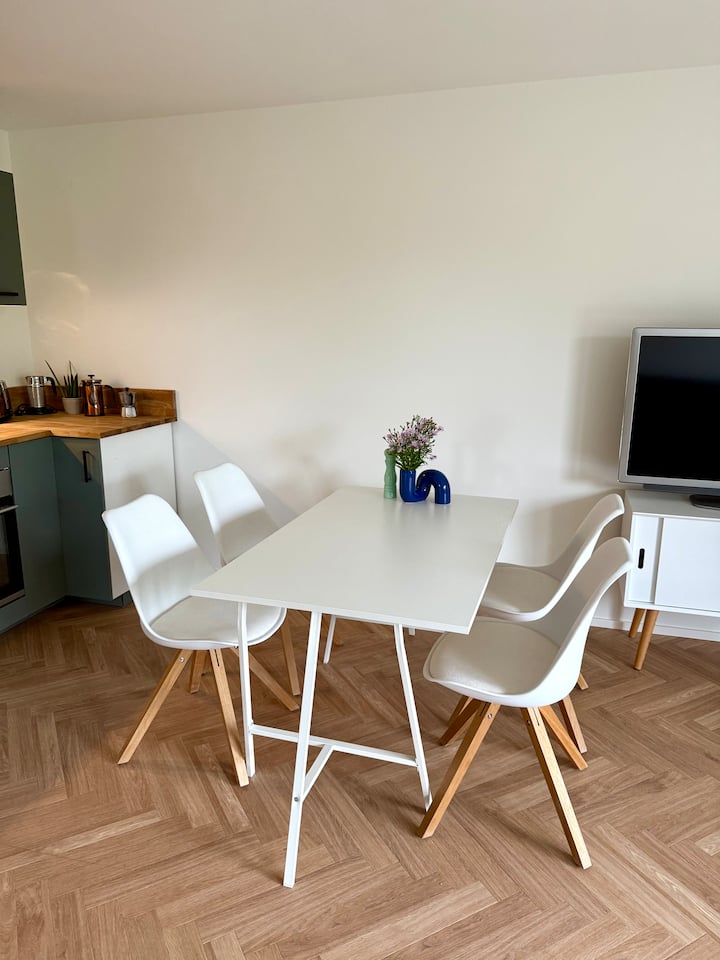 Gemütliche 3-zimmerwohnung Zentral Nähe Park - Stuttgart