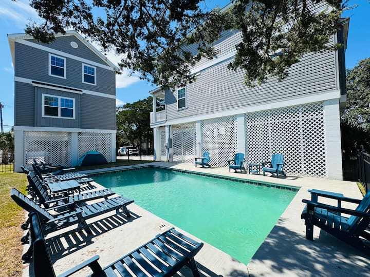 Spacious 4br Townhouse, 5 Min Walk To Beach - Myrtle Beach, SC