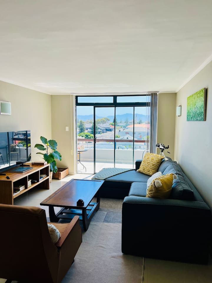 Saltysky Penthouse | 2br + Rooftop & Parking - Gansbaai