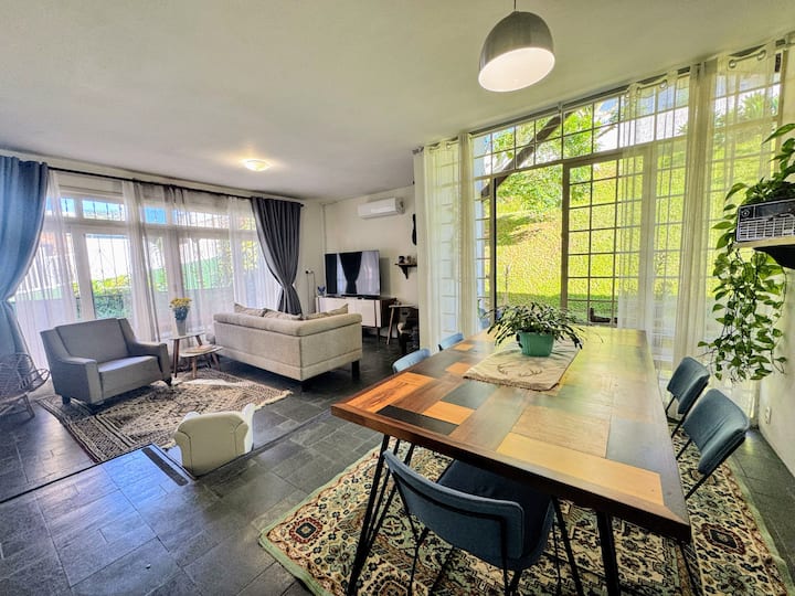 Oktober 6 Min A Pé, Sossego, Conforto E Cerveja - Blumenau