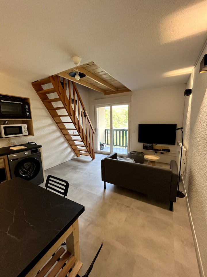 Studio 35m2 Avec Mezzanine - Les Plans d'Hotonnes