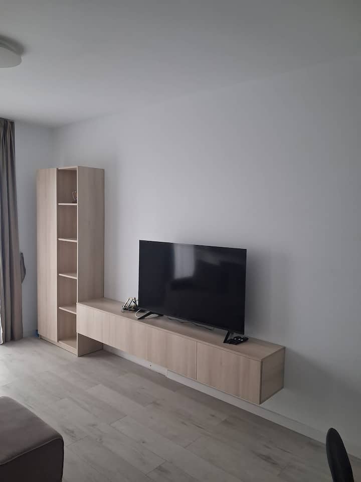 Black Home - Ploiești