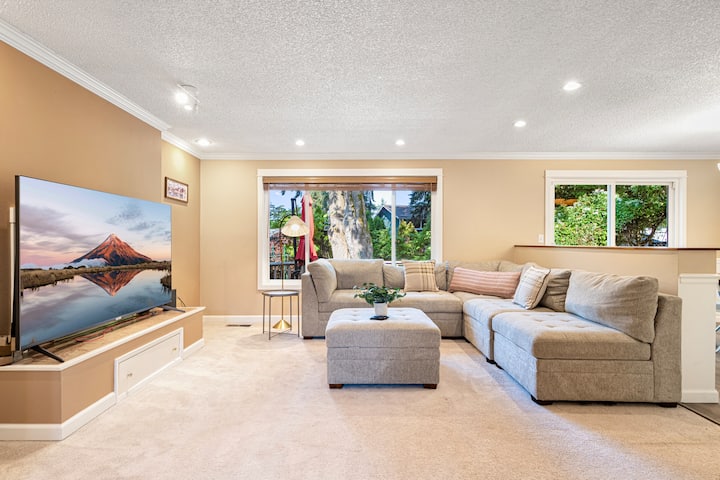 Family-friendly 3br Upper Unit @Mountlake Terrace - Edmonds