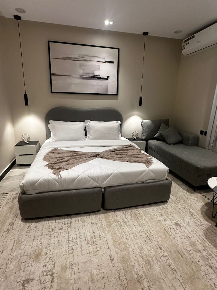 شقة أنيقة قرب المالية والبوليفارد – الرياض - Riyadh