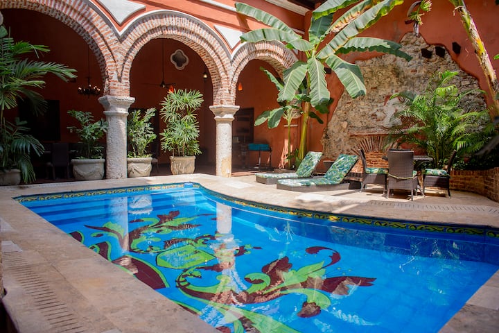 Colonial 10 Bedroom With Pool In The Walled City - Cartagena