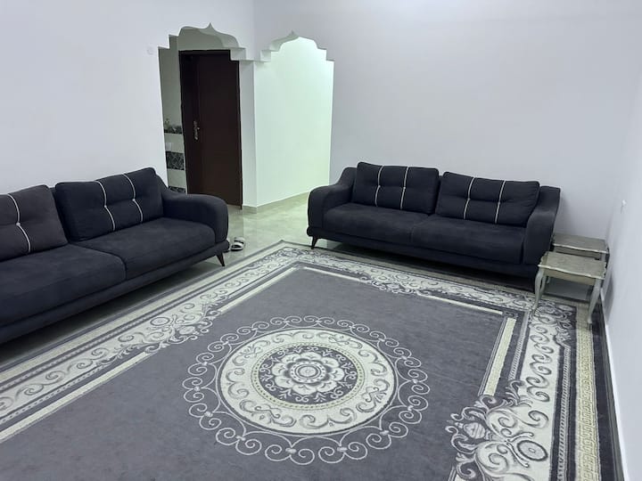 بيت للجار اليومي - Oman