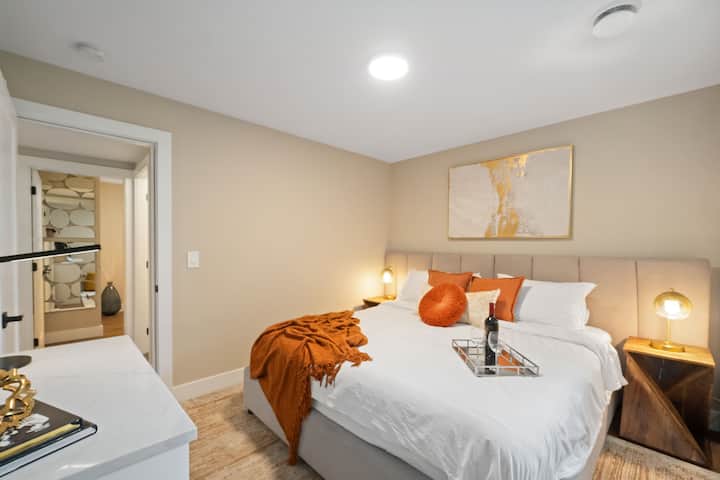 King+queen 2bd Suite Near White Rock & Peace Arch - Surrey, BC