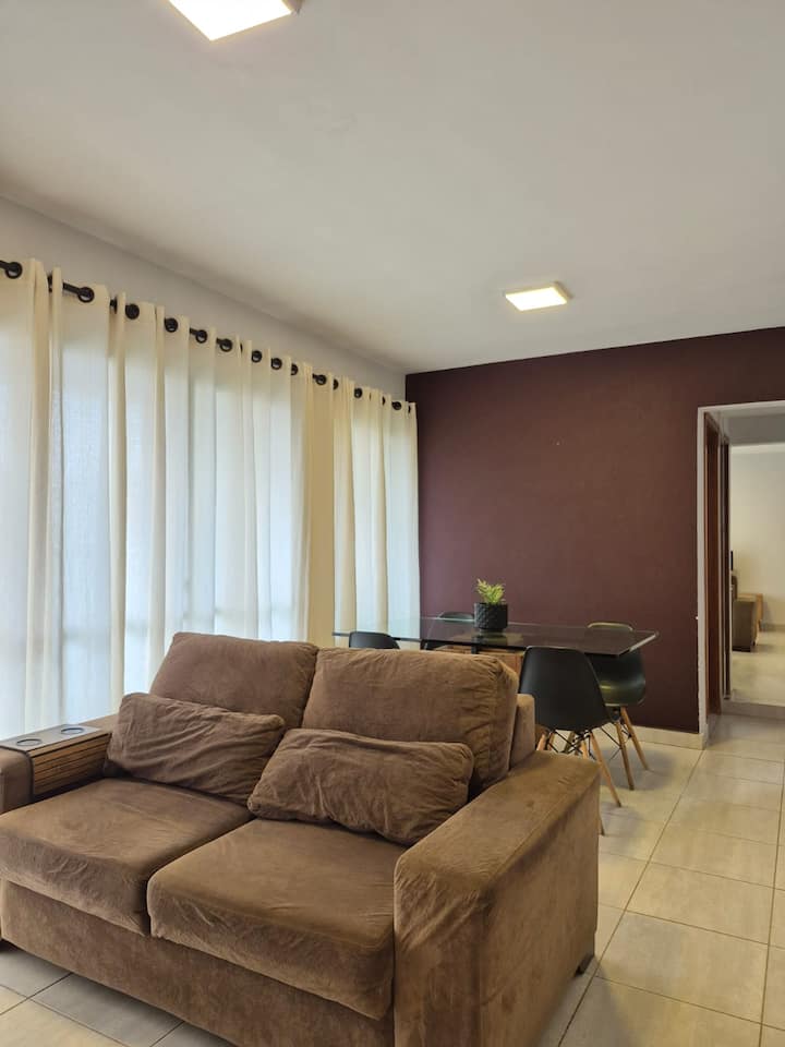 Queridinho Do Bueno 2 Suítes Com Ar Condicionado! - Goiânia