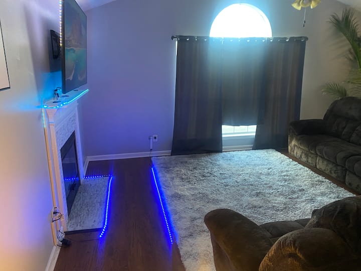 Moderen 2br/2ba Condo In The Heart Of Madison - Huntsville