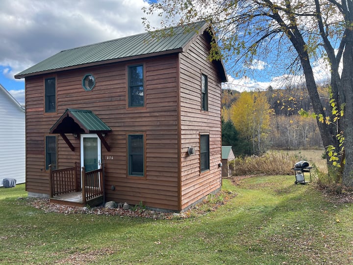 The Bird House On The Iron Ore Heritage Trail - Peninsula, MI