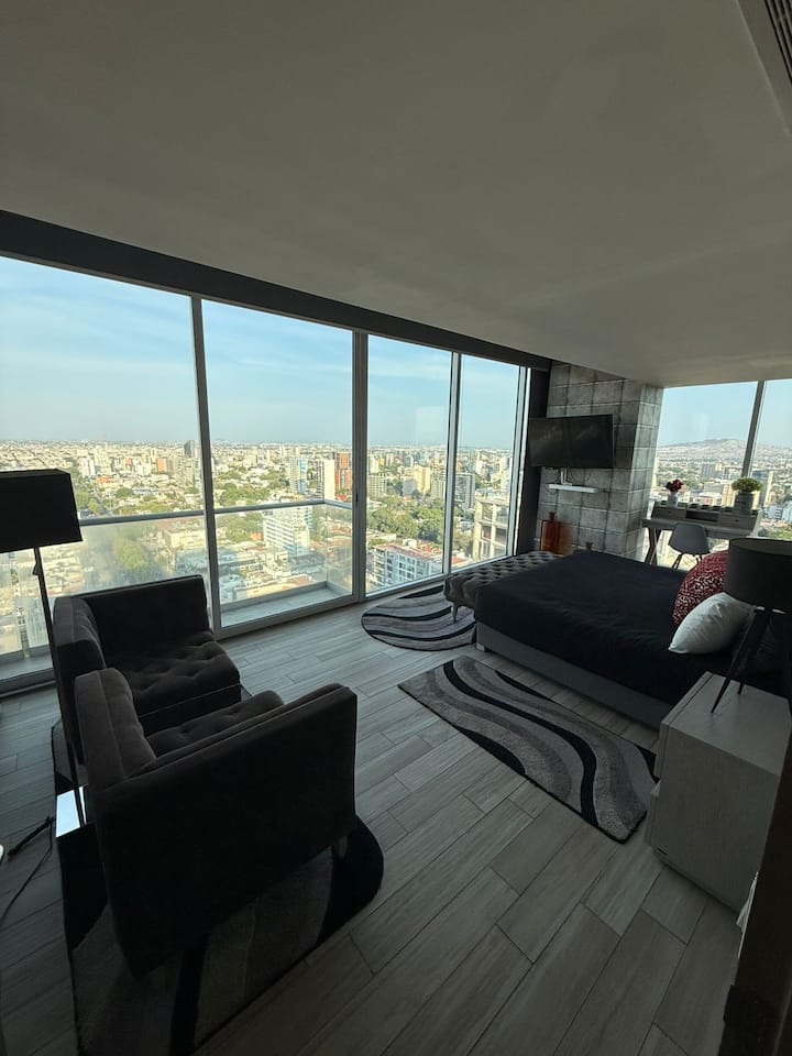 Americana/chapultepec Vista+alberca+parking + A/c - Guadalajara, Mexico