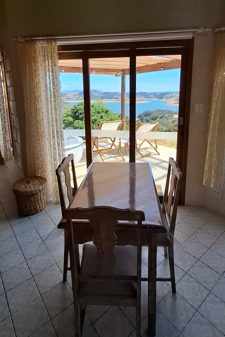 Vista Espetacular, Privacidade E Café Da Manhã. - Brasil