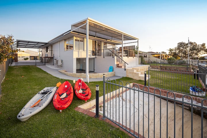 The Jetty House + Waterfront Canals + Dogs - Pinjarra