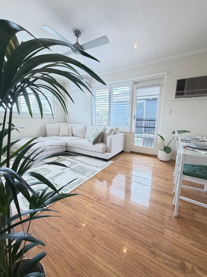 Casa Sole St Kilda Retreat 2bed/1bath Free Parking - St Kilda