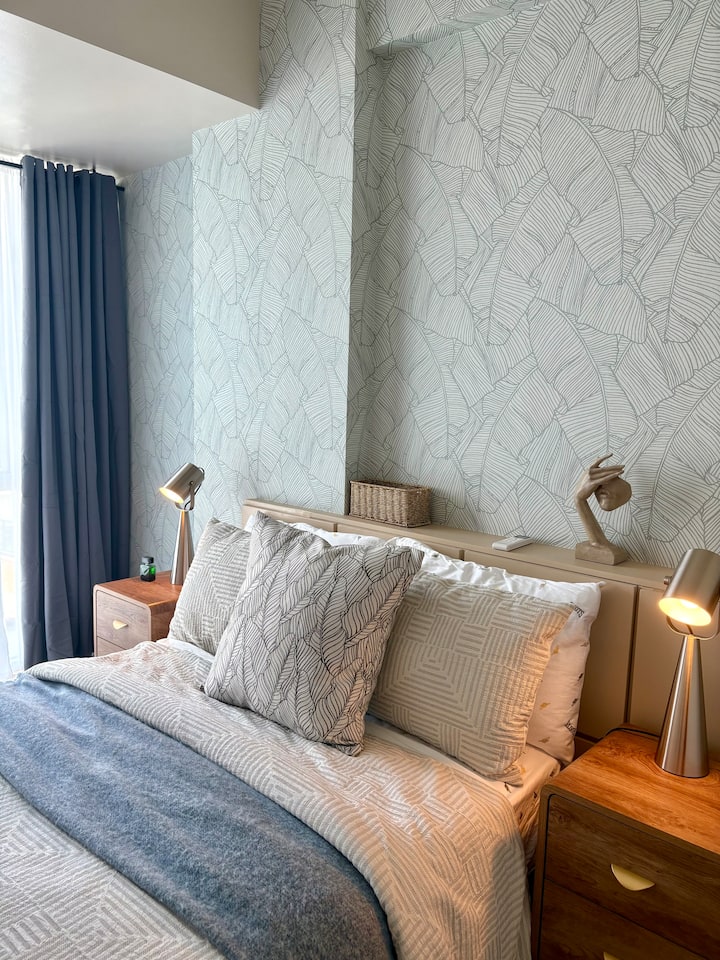 Pond & Sea View, Mactan Strait - Philippines