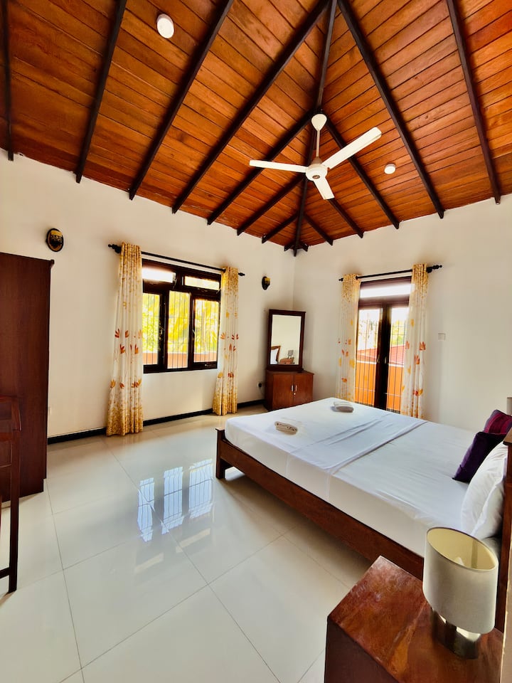 Skyline Villa – Hilltop Stay In The Heart Of Kandy - Kandy