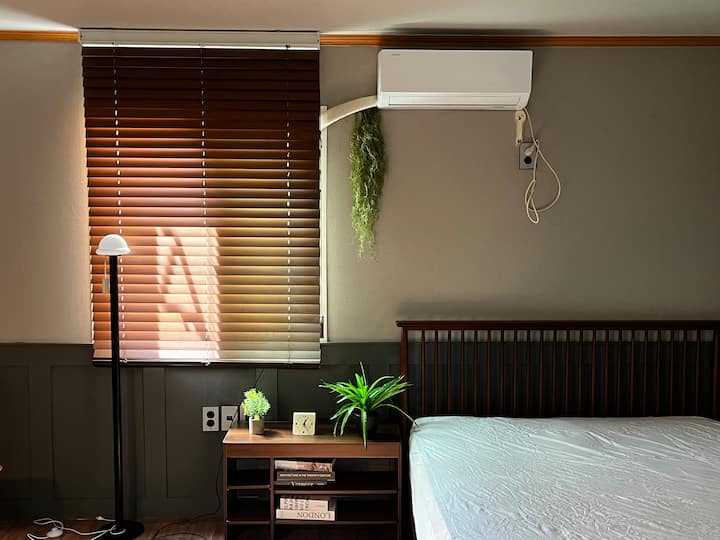 스테이 마켓 304- 동대구역, 대구역, 동성로, 교동, 넷플릭스, 호텔침구, 전통시장 - Daegu