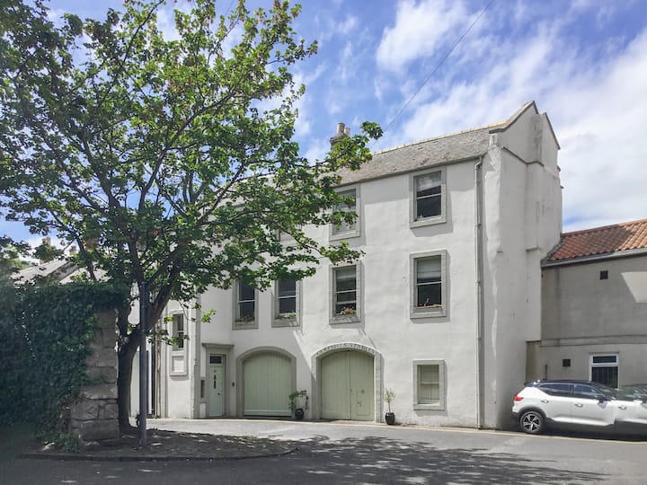 Campbells Stables - Berwick-upon-Tweed