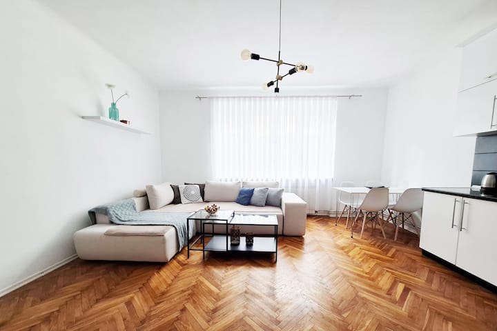 Dvor Experience - Sarajevo