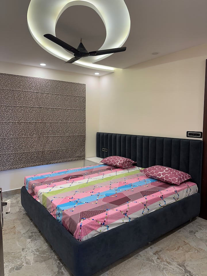 Elegant 2bhk Jammu Apartment With Rooftop Gazebo - Jammu