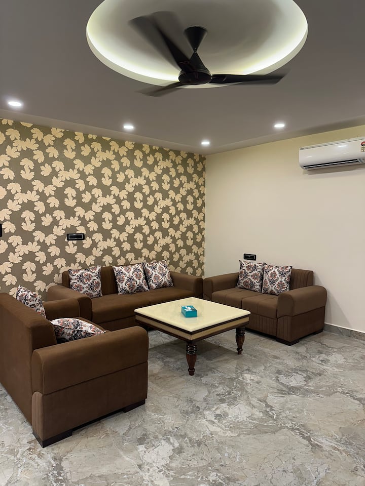 Elegant 2bhk Jammu Apartment With Rooftop Gazebo - Jammu