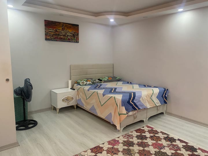 New Apartment With Balcony - Küçükçekmece