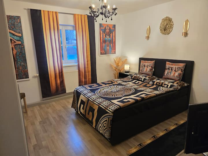 Kleopatra - Vöcklabruck