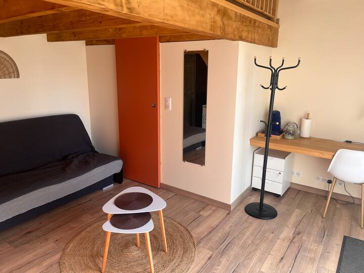 Dépendance Avec Mezzanine – 4 Couchages. - Millau