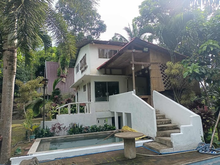 Cilvim Farm & Pool (Farm Lifestyle) - Tagaytay