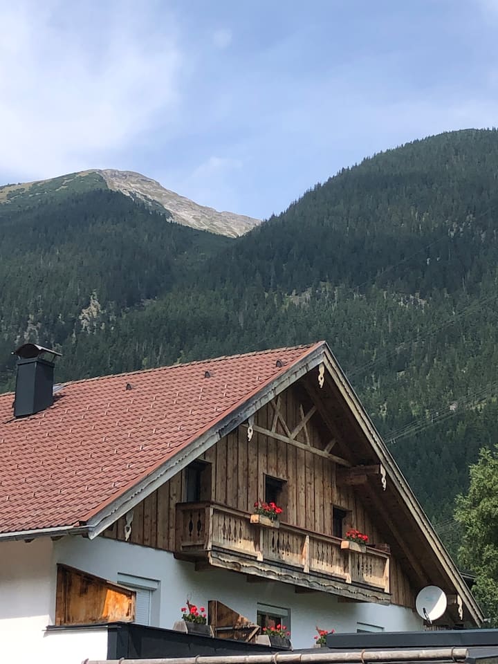 Urlaub In Tirol
Ferienwohnung Wiestalerhof - Heiterwang