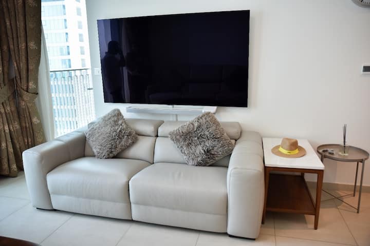 3br |Dtvll| Burj View |Dubai M Easy Access | Dxbh2 - Dubai