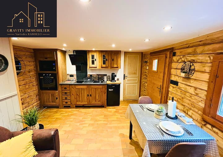 Petit Chalet Bois Avec Mezzanine En Montagne - Lac du Môle
