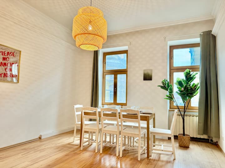 110 M2 | Renovated | Central - Vienna