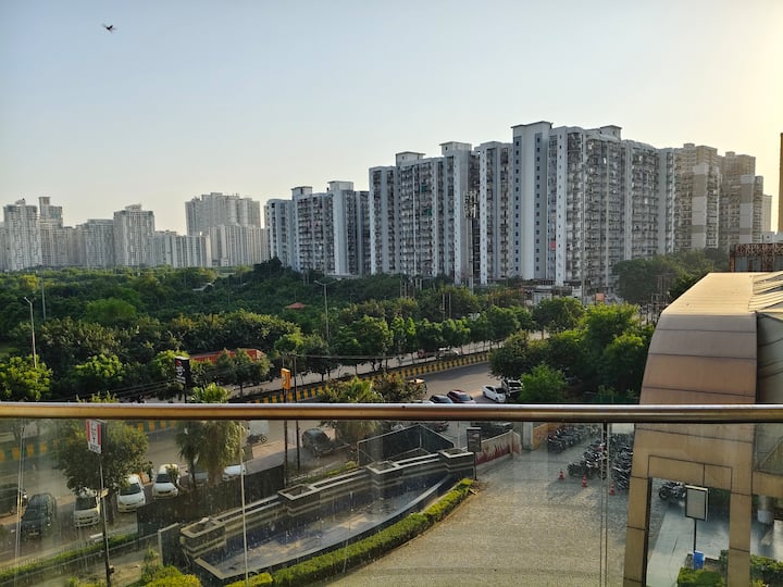 Ally Studios Ii - Noida