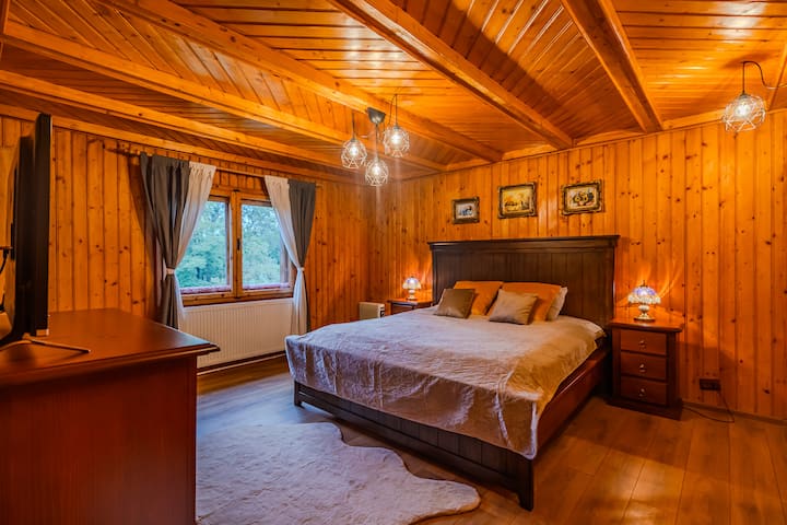 Cuibul De Munte – Vilă îN Breaza - Talea