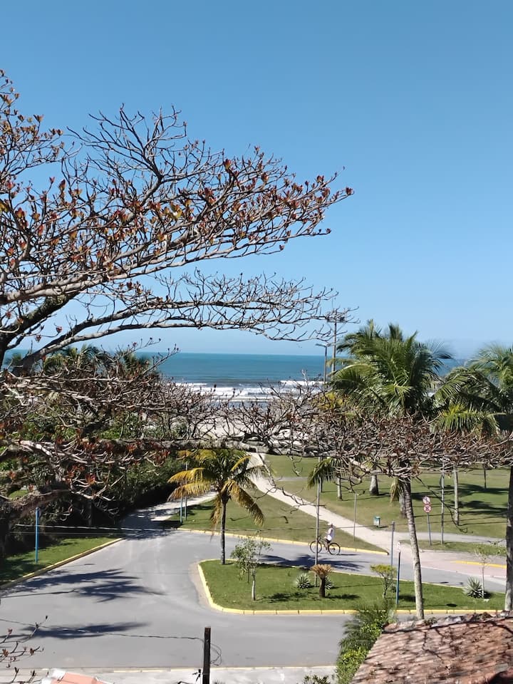 Suítes Top Praticamente Frente Praia - Bertioga