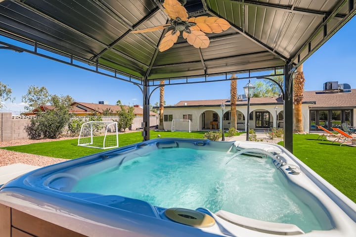 Immaculate 4 Bedrooms With Pool And Spa - Las Vegas, NV