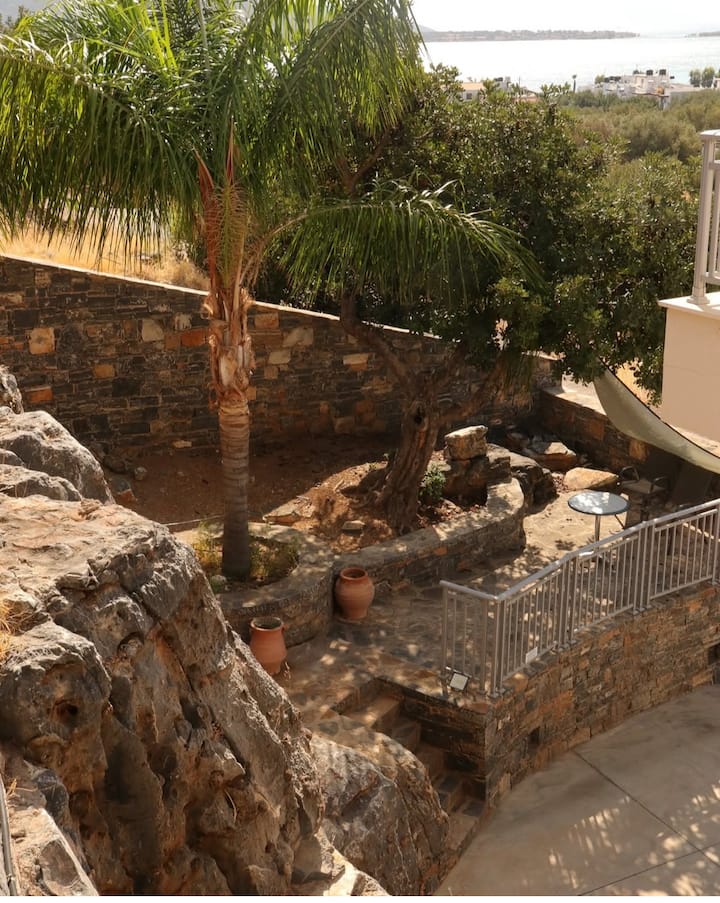 Korinthos Apartment For 4 Person In Elounda - Elounda