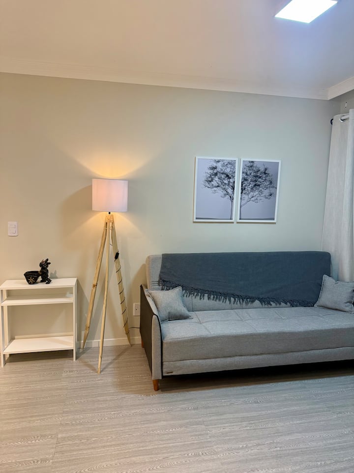 Térreo Minimalista | Moderno E Bem Localizado - Feira de Santana