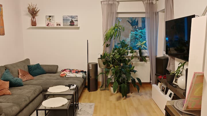 Ruhige, Gepflegte 2-zimmer Wohnung - Munich