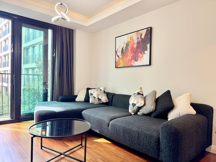 Garden View Flat • Comfy Sofa • Near Taksim - Cihangir