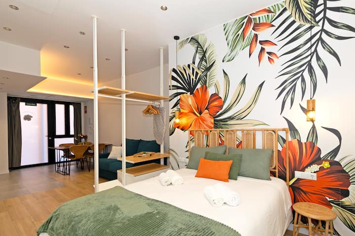 2 Pas Du Parc : Studio Confortable - Wi-fi & A/c - Valencia