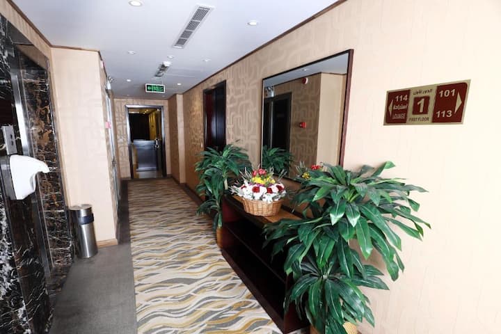 Al Hayat Jeddah Contnental - Jeddah