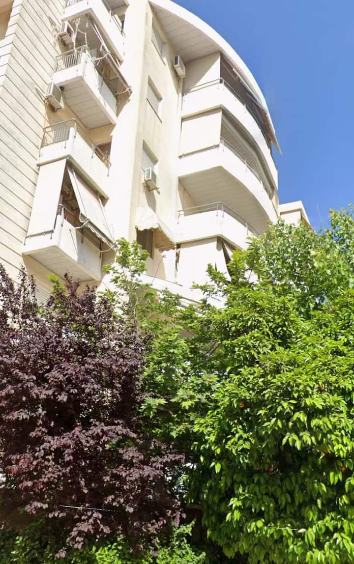 Business First, Kifissia Center With Parking Space - Kifisia